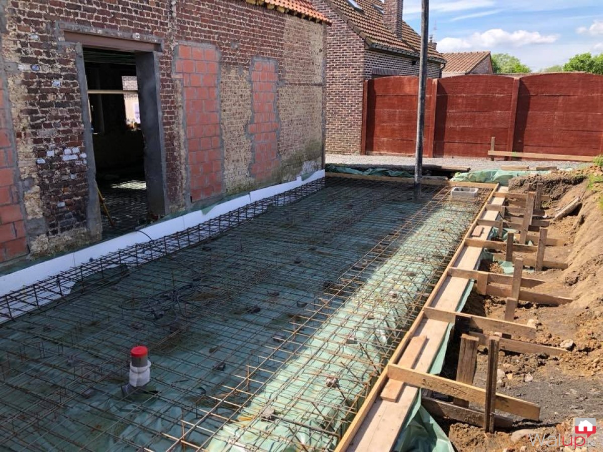 Terrassement, radier extension et dalle… à Estaimpuis par Filmotte Rémy