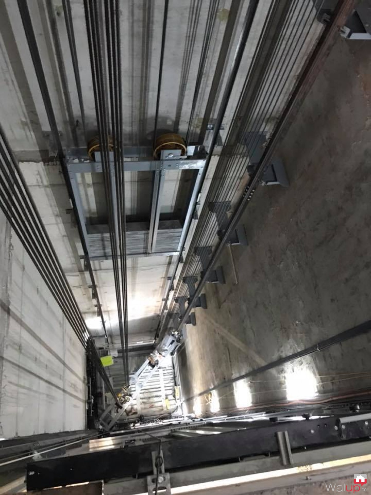 Ascenseur sur-mesure à par Stalift Tournai